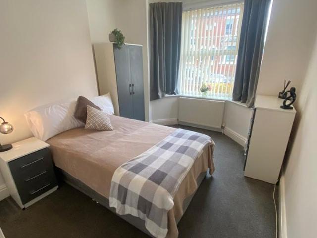 Room at Strafford Road, Doncaster