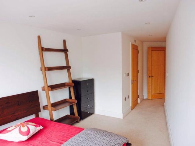 Room at Streatham Place, Greater London