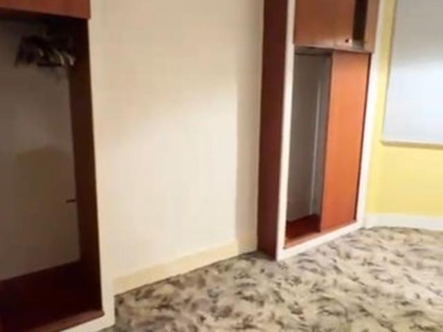 Room at Streatham Road, Greater London