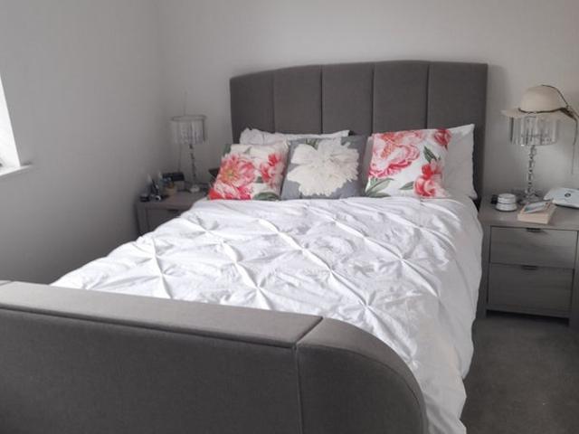 Room at Stryd Elai, Cardiff
