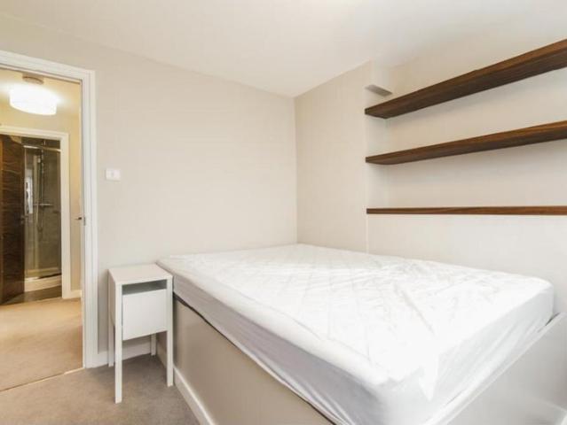 Room at Stukeley Street, Greater London