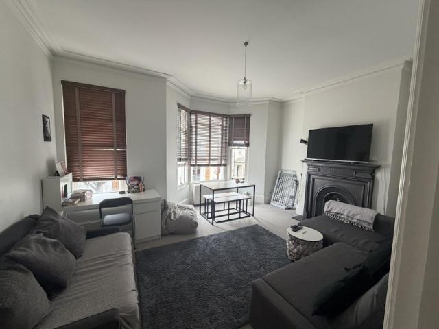 Room at Sugden Road, Greater London