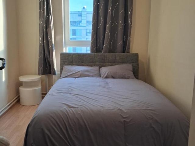 Room at Sultan Street, Greater London