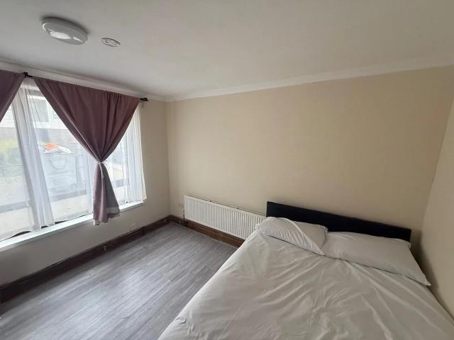 Room at Summerwood Road, Greater London