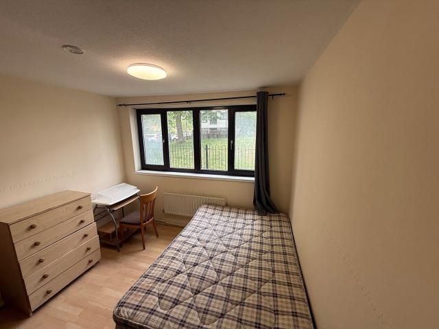 Room at Summerwood Road, Greater London