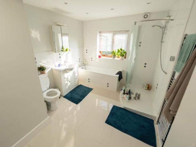 Room at Sumatra Road, Greater London