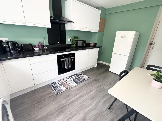 Room at Sunnyside Road, Poole