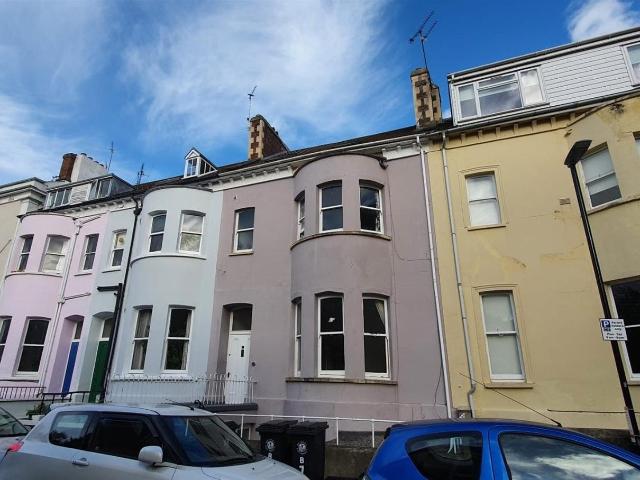 Room at Sunderland Place, Bristol