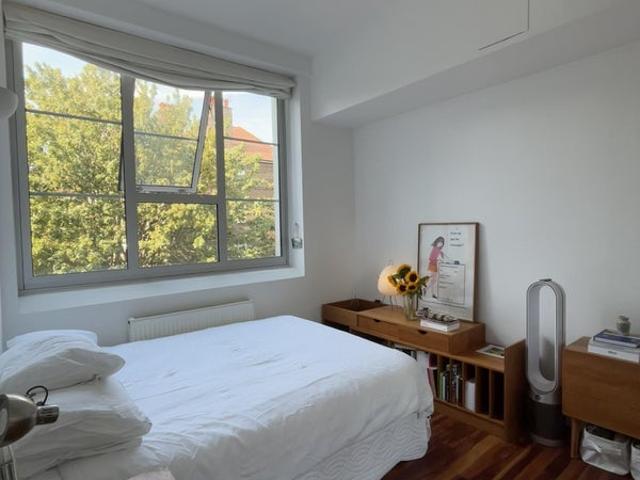 Room at Sunlight Square, Greater London
