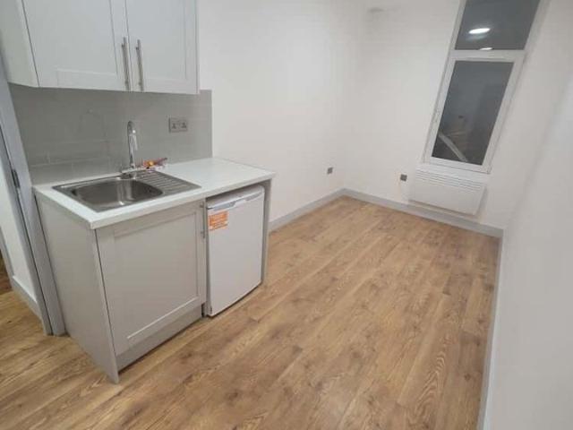 Room at Surbiton Road, Greater London