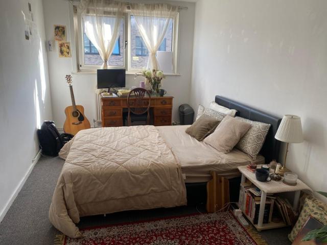 Room at Surr Street, Greater London