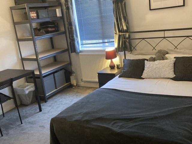 Room at Surrey Close, Sandwell