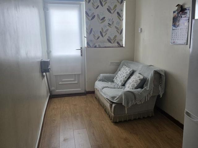 Room at Surrey Grove, Greater London