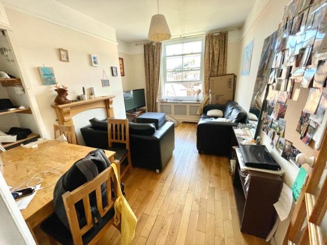Room at Surrey Row, Greater London