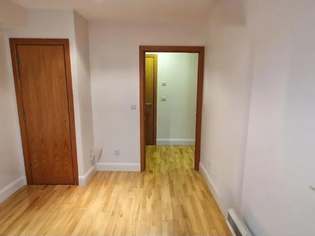 Room at Surrey Street, Greater London