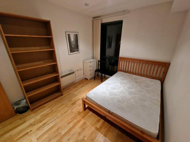 Room at Surrey Street, Greater London