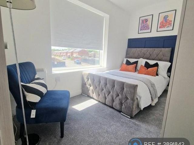 Room at Surrey Street, St Helens