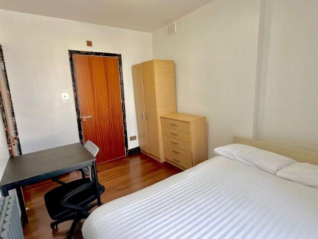 Room at Sutherland Avenue, City of Westminster