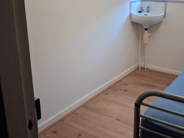 Room at Swanwick Close, Greater London
