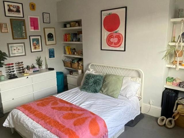 Room at Swan Street, Greater London