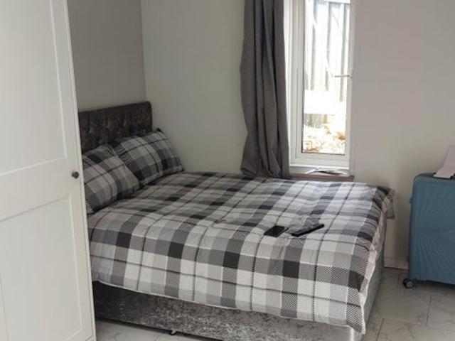 Room at Swanmoor Crescent, Bristol