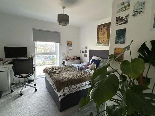 Room at Sweet Street, Leeds