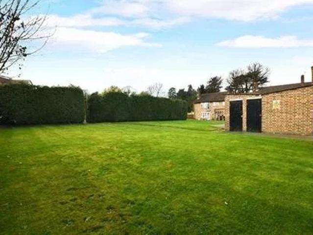 Room at Syon Lane, Greater London