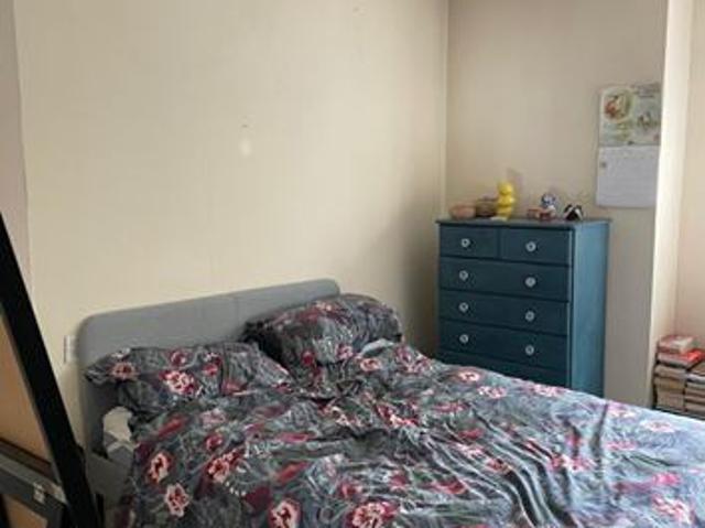 Room at Symons Close, Greater London