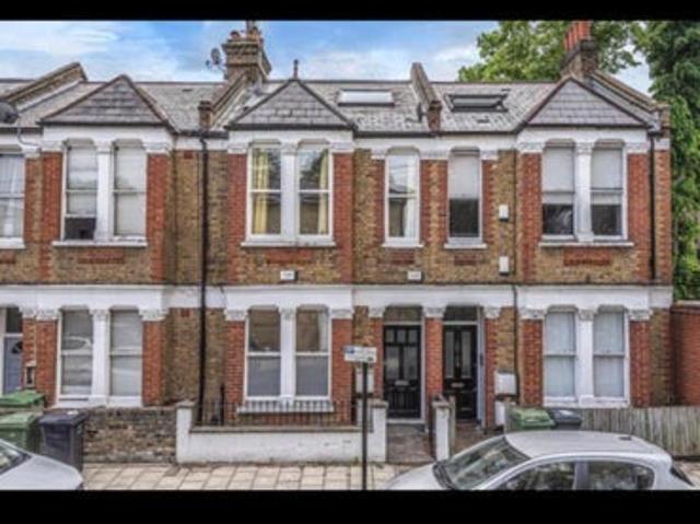 Room at Saint Alphonsus Road, Greater London
