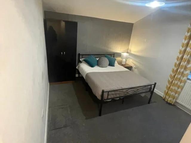 Room at Saint Ann's Road, Rotherham