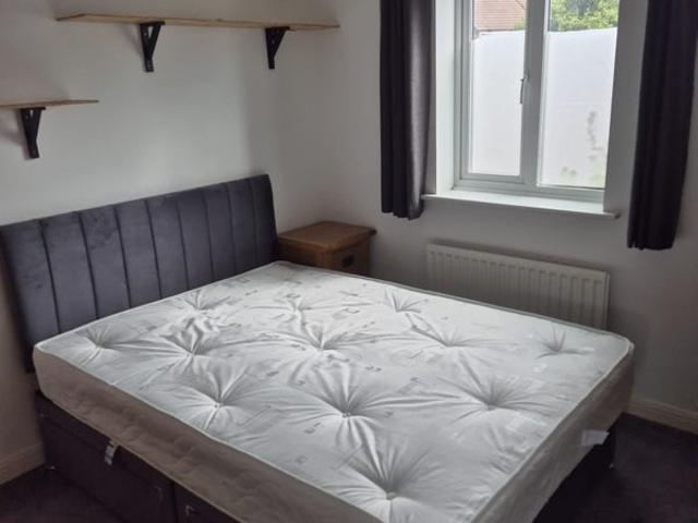 Room at Saint Gregory's Road, Bristol