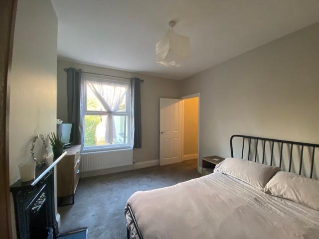 Room at Saint John's Lane, Bristol
