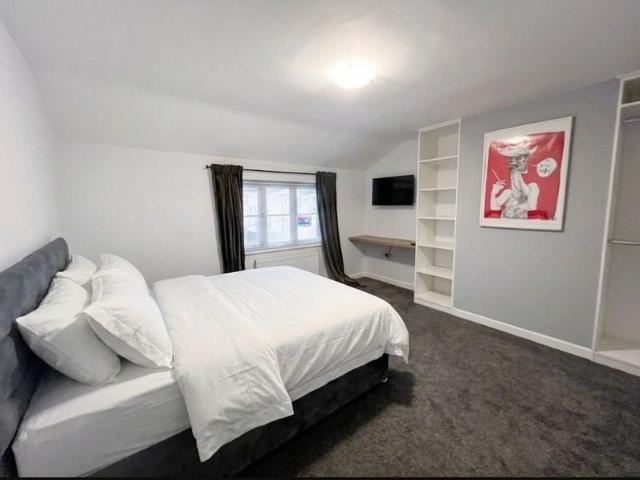 Room at Salmon Parade, Bridgwater