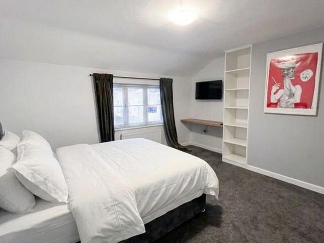 Room at Salmon Parade, Bridgwater