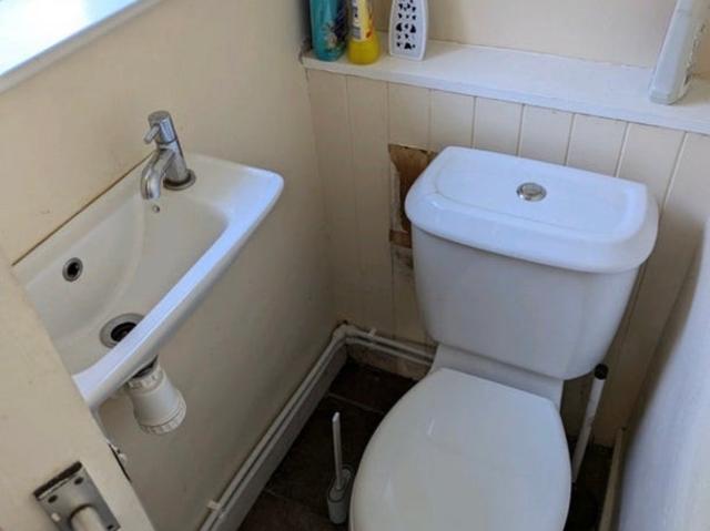Room at Salisbury Road, Cardiff