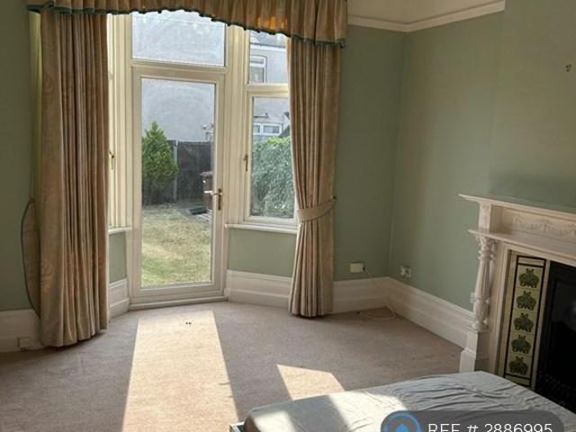 Room at Salisbury Road, Greater London