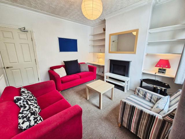 Room at Salisbury Road, Sheffield