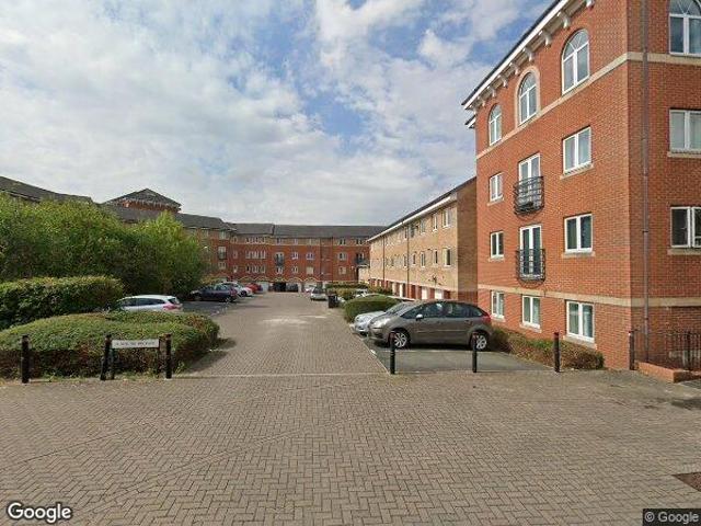 Room at Saltash Road, Swindon