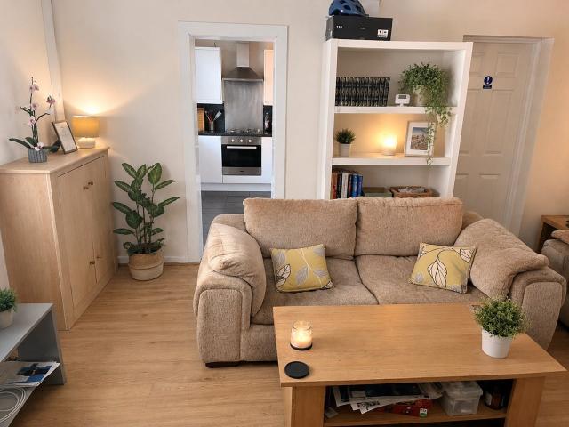 Room at Sandwich Street, Salford