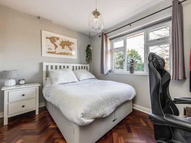 Room at Sandy Lane, Greater London