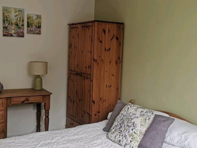Room at Sanderstead Close, Greater London