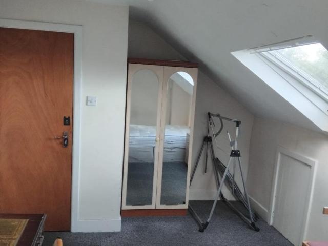 Room at Sandford Street, Leeds