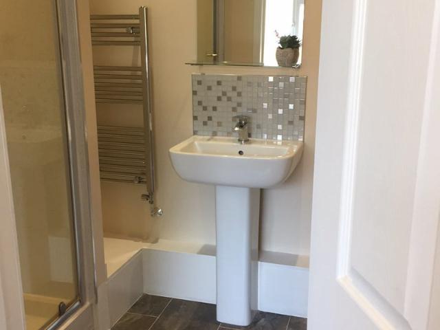 Room at Sawyers Crescent, White Waltham