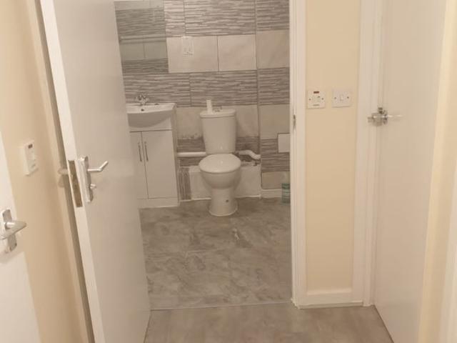 Room at Savannah Close, Greater London