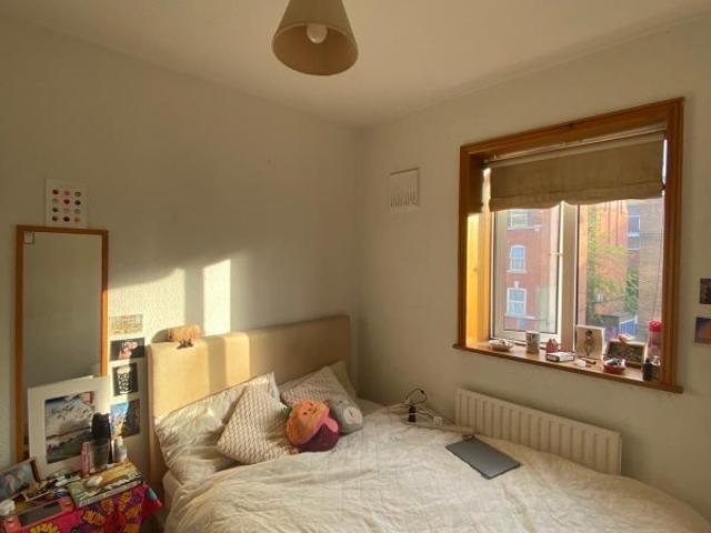 Room at Sceptre Road, Greater London