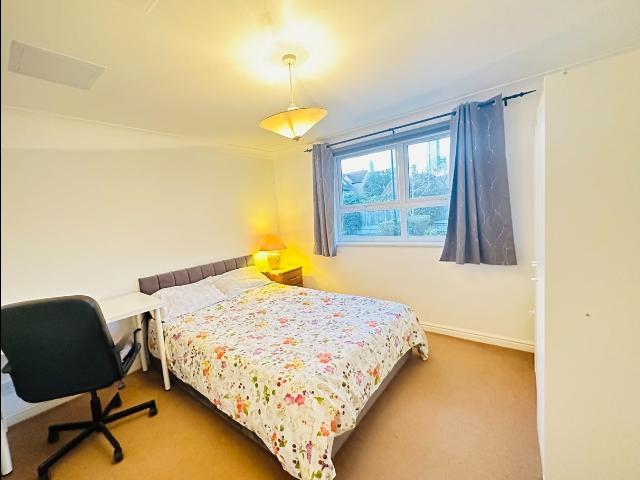 Room at Schooner Close, Greater London