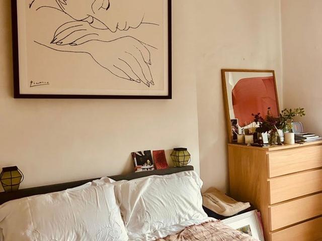 Room at Schubert Road, Greater London