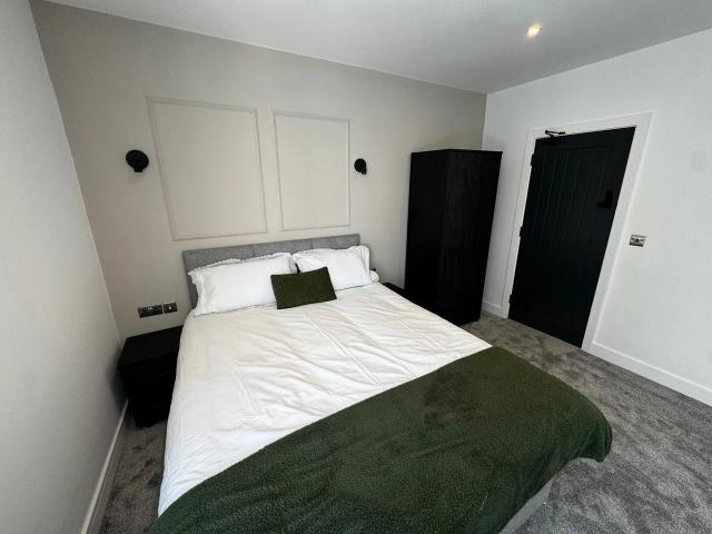 Room at Scott Lidgett Road, Stoke on Trent