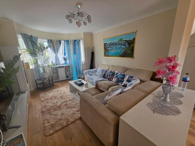 Room at Scotsdale Road, Greater London