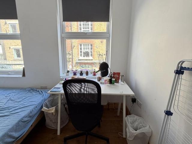 Room at Sclater Street, Greater London